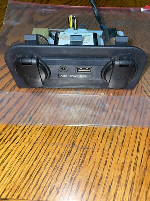 12 13 14 15 Kia Rio USB PORT POWER POINT AUX SOCKET CONSOLE FREE SHIP ...