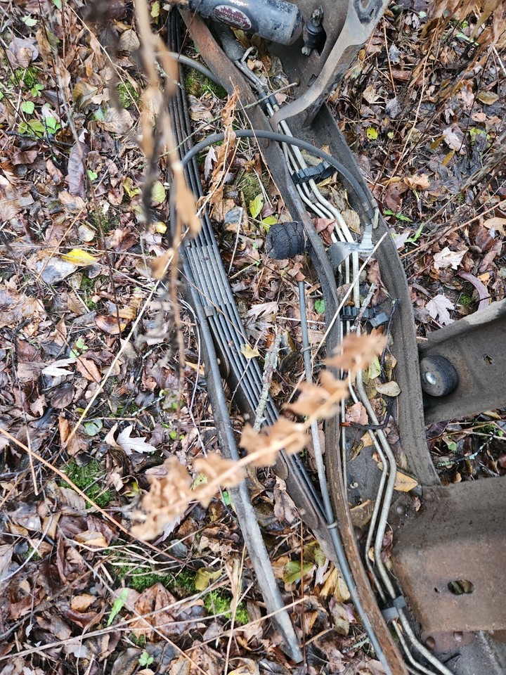 2005 Ford Excursion RUST FREE FRAME Assembly 4X4 2000 2001 2002 2003 ...