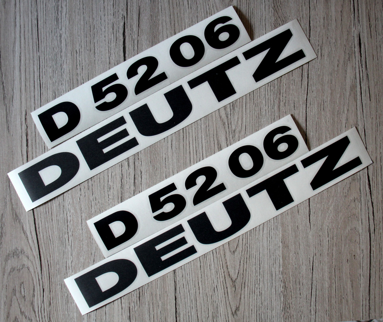 Deutz Aufkleber für Traktor D5206 Logo Emblem Sticker Label schwarz (ab ...