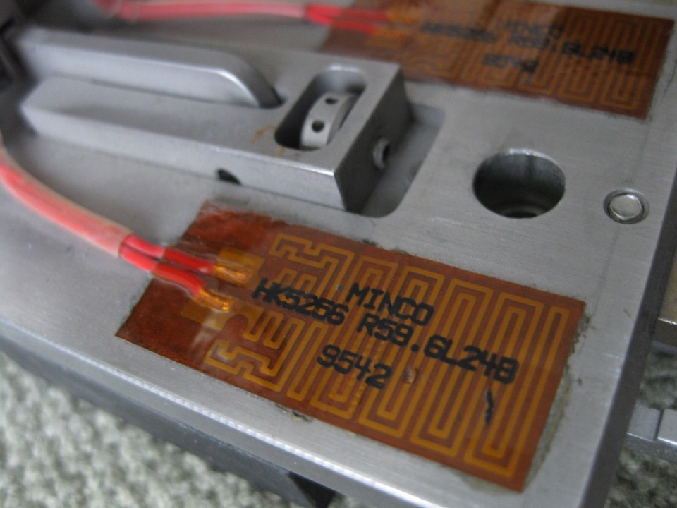 Pick and Place Minco Assembly 300 SOJ H5256 Electro Pneumatic Chip Reel ...