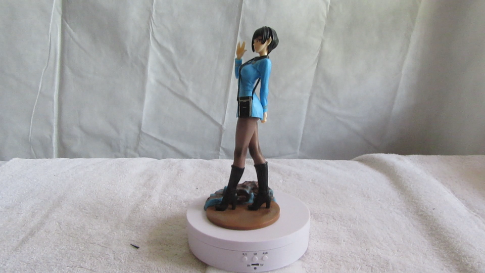 Star Trek Vulcan Science Officer Vulcan Salute Female Action Figure | eBay