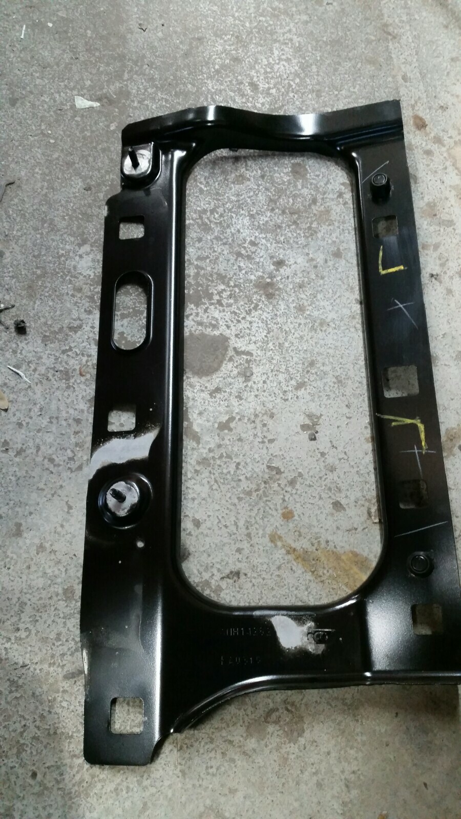 Chevy Silverado 84265519 left radiator core support header panel ...