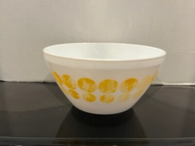 Vintage Charm Inspired By Pyrex 6 Cups 1.4L Yellow Polka Dot Bowl *READ ...