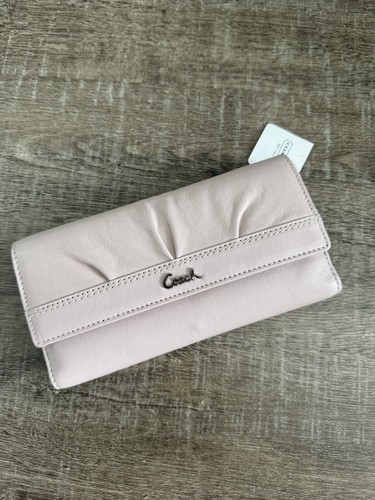 NEW COACH SOHO PLEATED WOMEN’S Lavender LEATHER CHECKBOOK WALLET | eBay