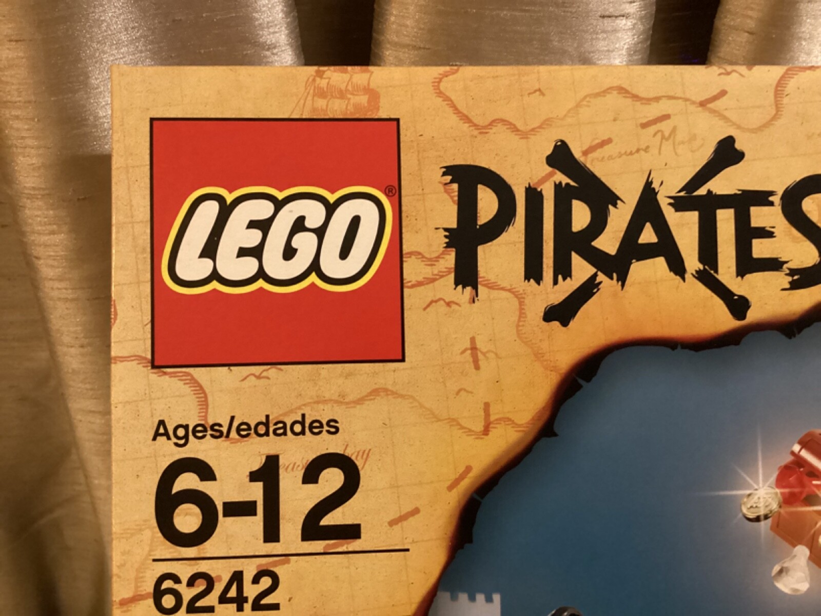 Lego Pirates Soldiers' Fort 6242 Royal Navy crocodile beard 2009 | eBay