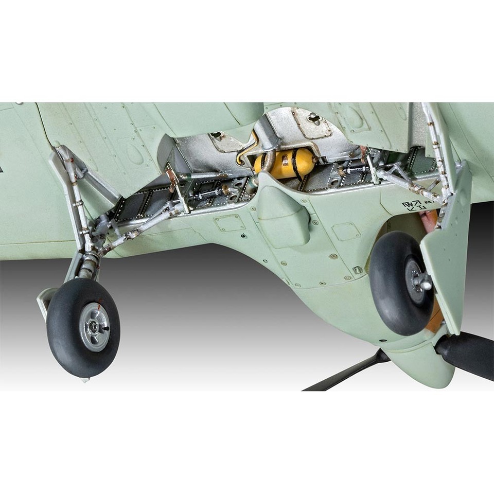 Revell 04968 Hawker Hurricane Mk IIb 1:32 Plane Model Kit 4009803049687 ...