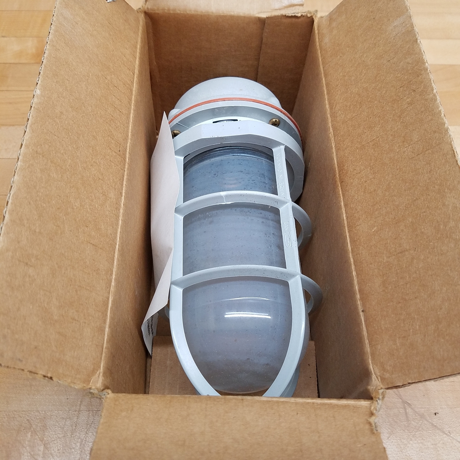 Hubbell NVA15GHG Pendant Mount Box w/ High Temp Glass Globe Guard Cap ...