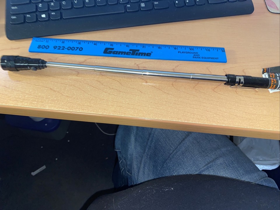 Lighted Flex Head Pickup Tool 68249 Extends To 22 Inch LED With ...