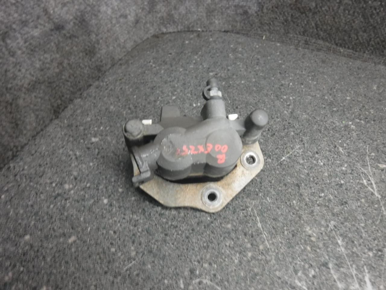 00 Kawasaki Ninja EX 250 EX250 Rear Brake Caliper 25H | eBay