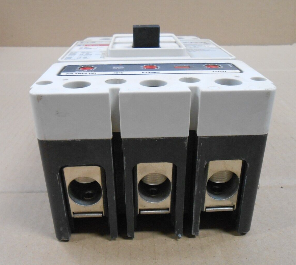 NEW EATON DK3300W CIRCUIT BREAKER 240VAC 300 AMP 3 POLE WITH KT3300T ...