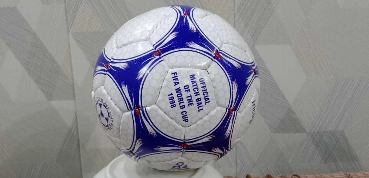 1998 World Cup Final Ball