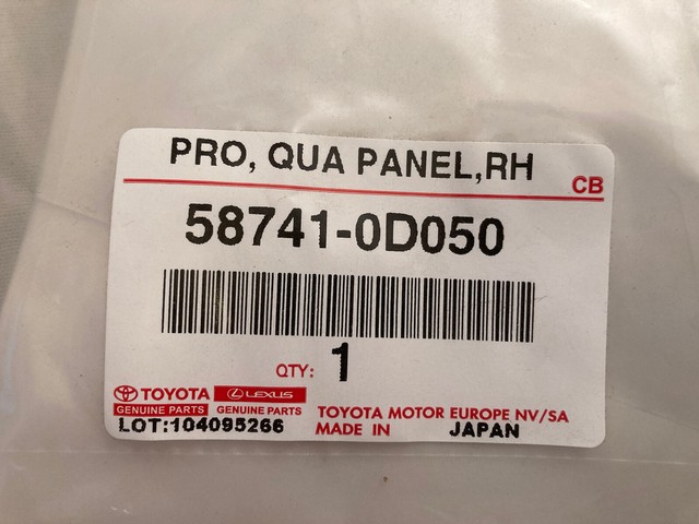 Genuine Toyota YARIS Hybrid Protector Quarter Panel Pair 587410D050 for ...