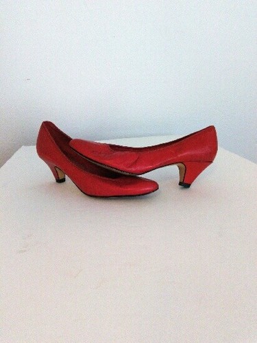 💲MAKE OFFER💲Sz 6 Vintage90s Low Red Two Inch Heels | eBay