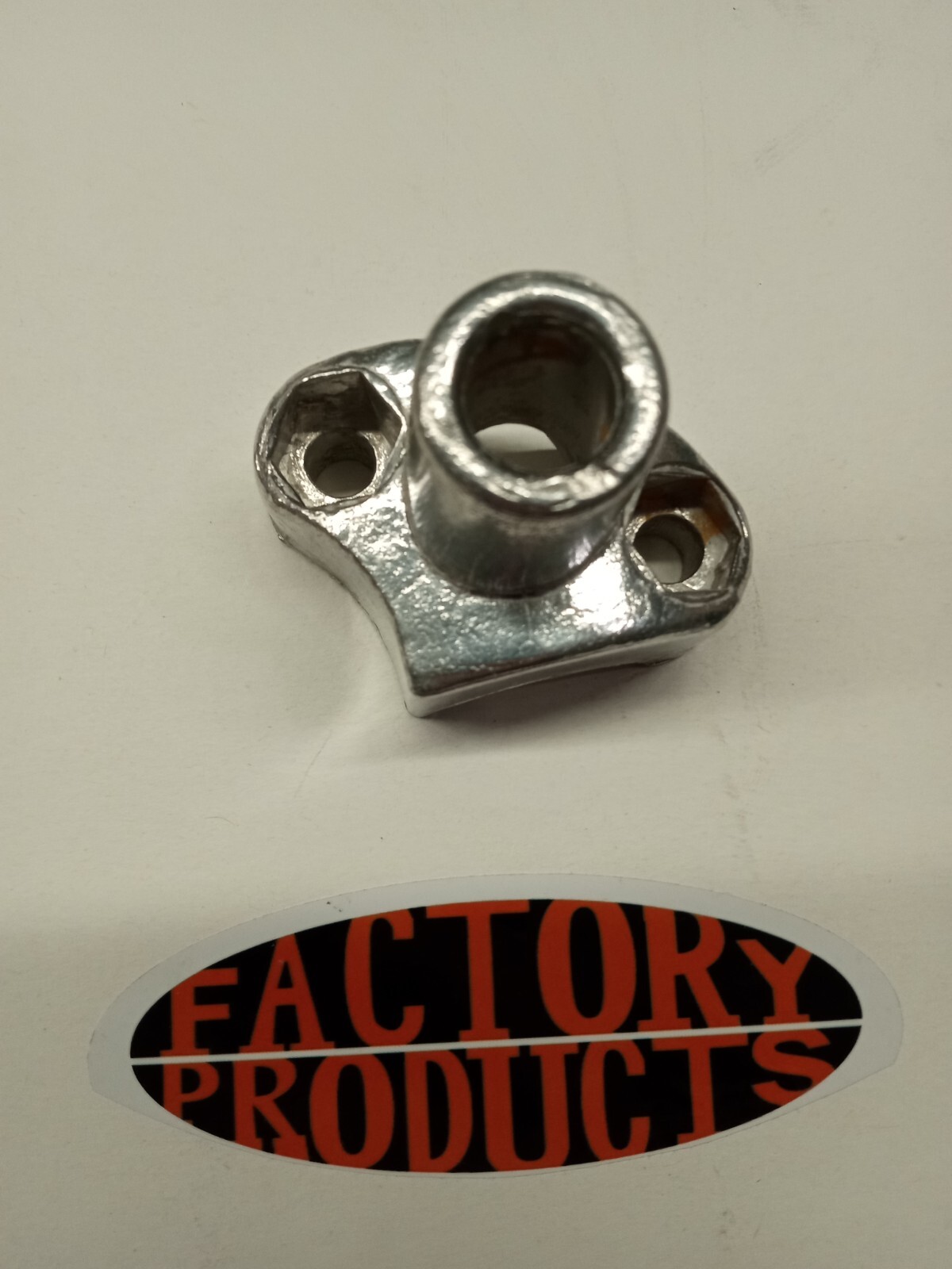 GENUINE HARLEY DAVIDSON HANDLE BAR CLAMP RISER 56103-74 | eBay