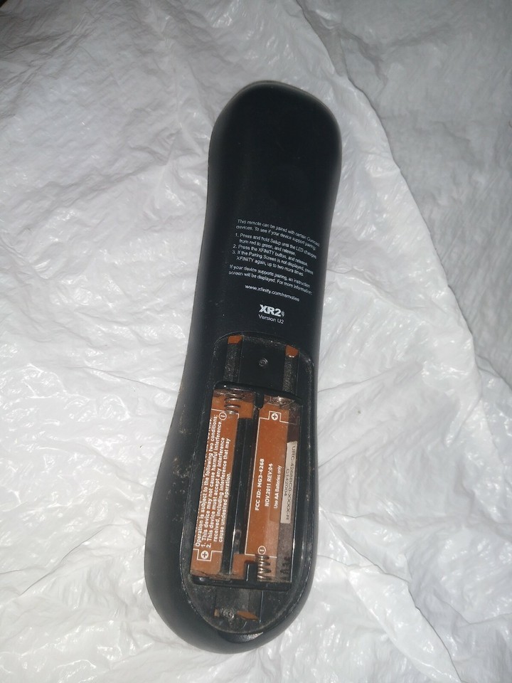 Genuine Original Xfinity XR2 Remote Control missing back battery cover ...