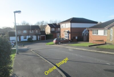 Photo 6x4 Meadow Close - Broadmeadows Lofthouse Gate c2014 | eBay UK