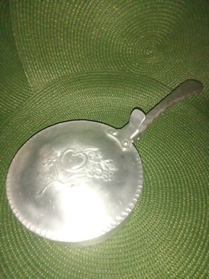 Everlast Metal Hand Forged Silent Butler Pan Beautiful Floral Design | eBay