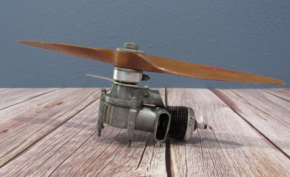 Vintage RC Ohlsson Rice Gas Airplane Engine w 8.8" Top Flite Wood ...