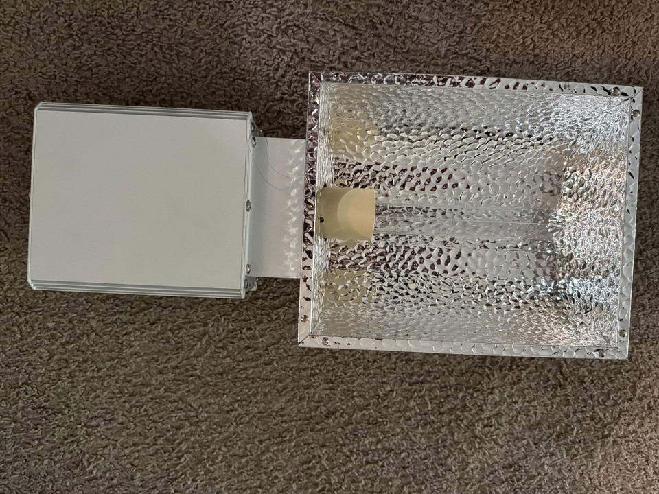 Vivosun Ceramic Metal Halide CMH/CDM Grow Light Fixture w/No Bulb 315W ...