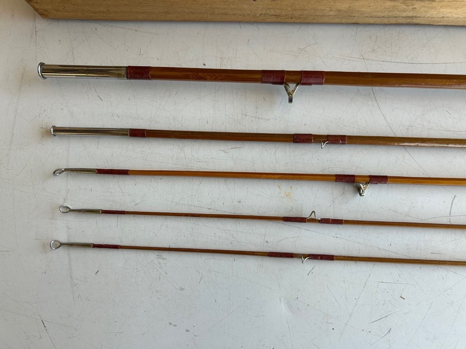 Lot #20 - Vintage Japanese 3 in 1 Universal Fishing Rod Set Kiraku & Co ...