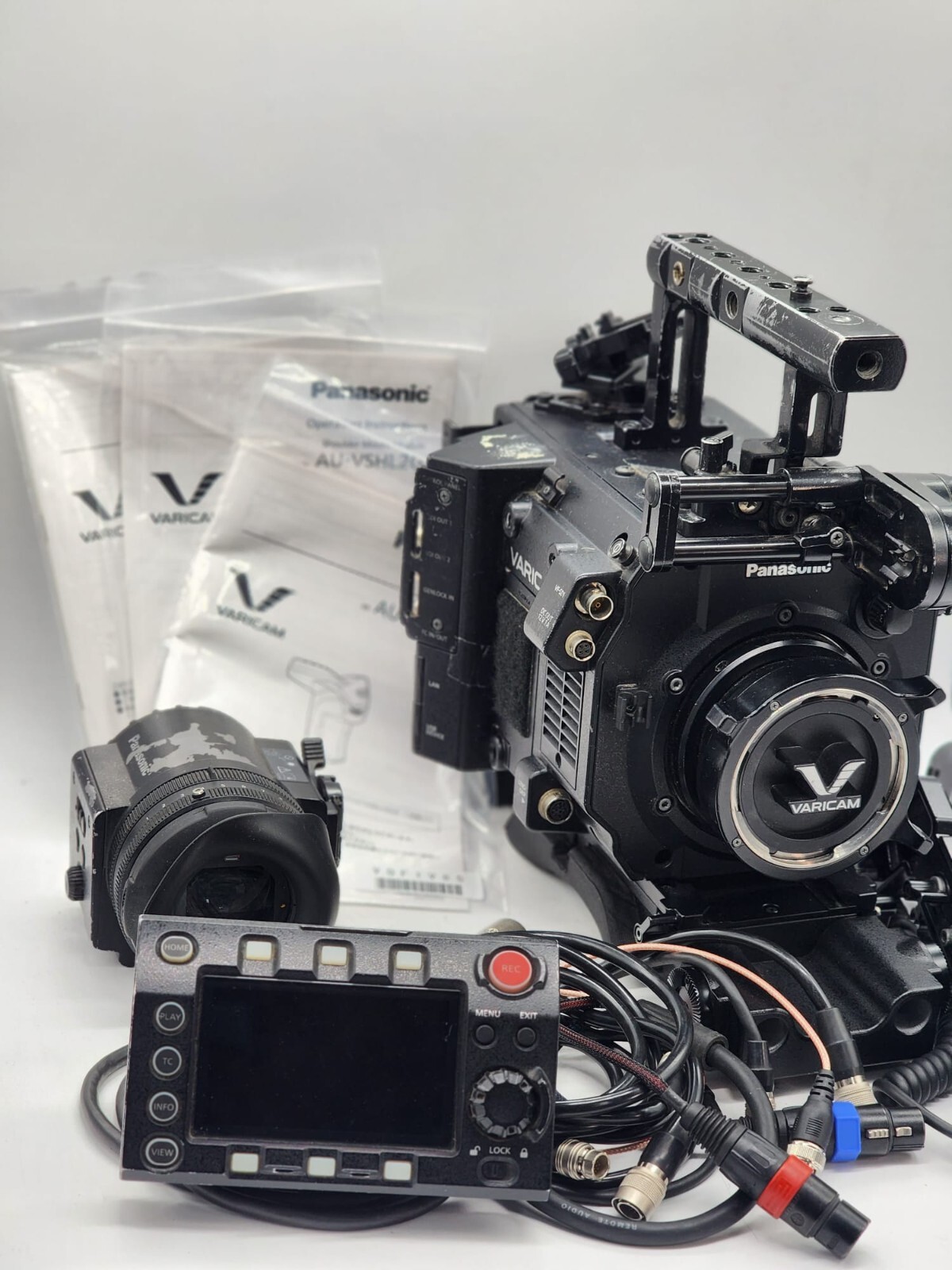 Panasonic AU-V35LT1G 4K Super 35 VariCam LT Cinema Camera-EF Mount ...