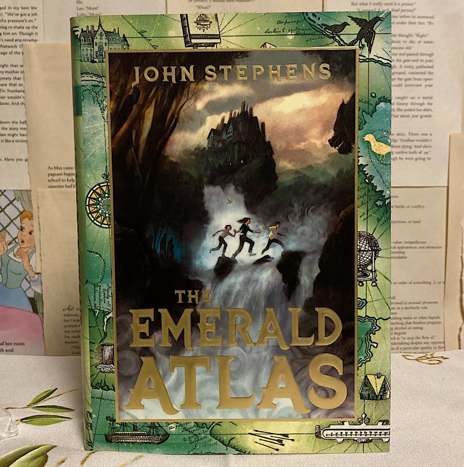 The Emerald Atlas (The Books of Beginning #1) by John Stephens (2011 ...