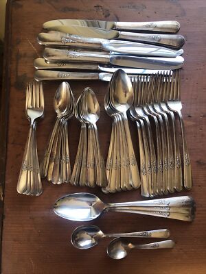 Flatware & Silverware - Holmes Edwards Youth Pattern