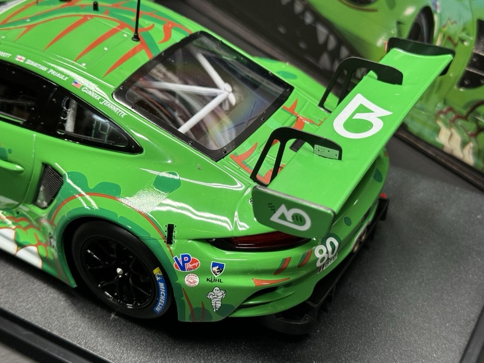 Porsche 992 GT3 R #80 IMSA 2023 AO Racing Roxy & Rexy 1/18 Scale by IXO ...