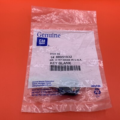 OEM NEW UNCUT PK3 Transponder Chip Key Blank B103-PT 88951932 690556 GM ...