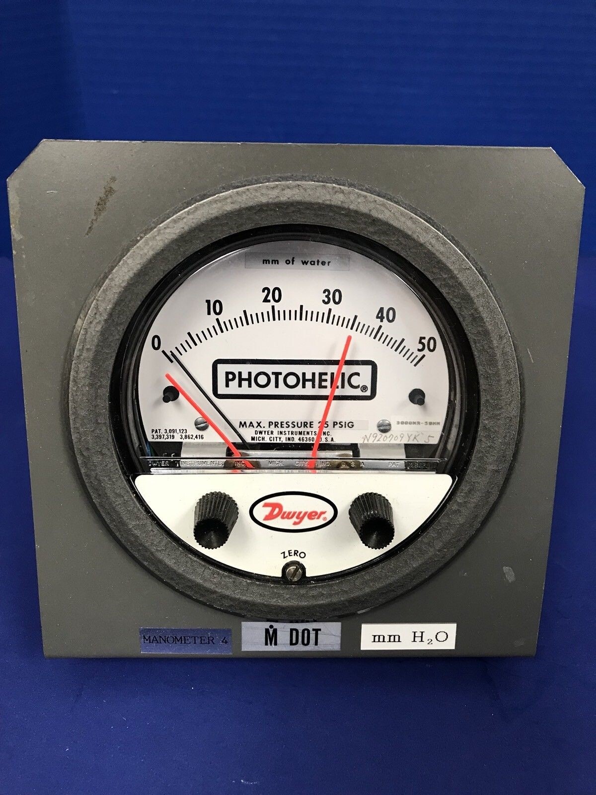 Dwyer 3000MR Photohelic Gauge 0-50mm / 0-0.5kPa Water, Used | eBay