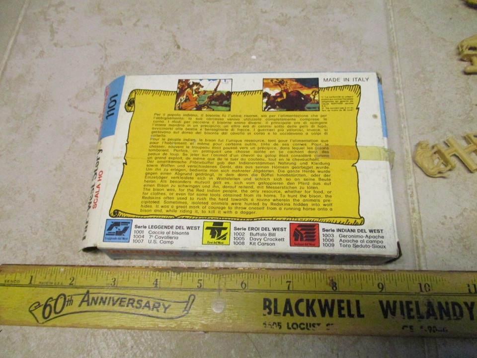 VTG HO Scale Atlantic Far West Story Bison Hunting Plastic Figures 1/87 ...
