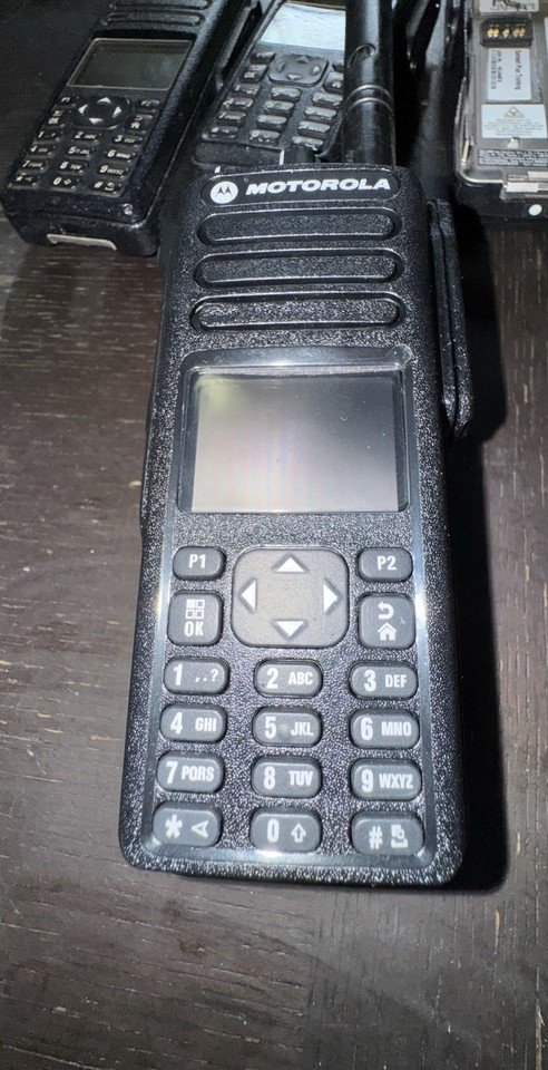 Motorola MotoTRBO XPR7550 UHF 403-512mhz Radio NEW AAH56RDN9KA1AN w ...