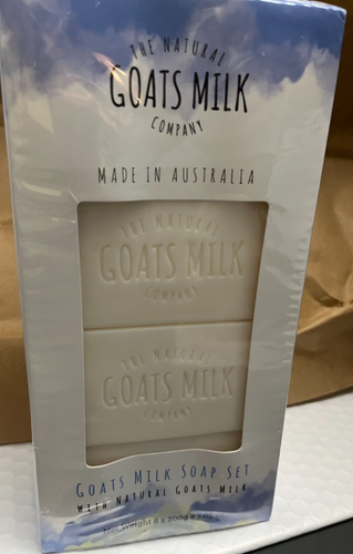 THE NATURAL GOATS MILK COMPANY GOATS MILK SET BOX WITH.8 ,SOAPS ,7.05OZ ...