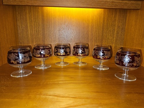 6 sehr schöne kleinere Vintage Weingläser Sherry Portwein in rot | eBay.de