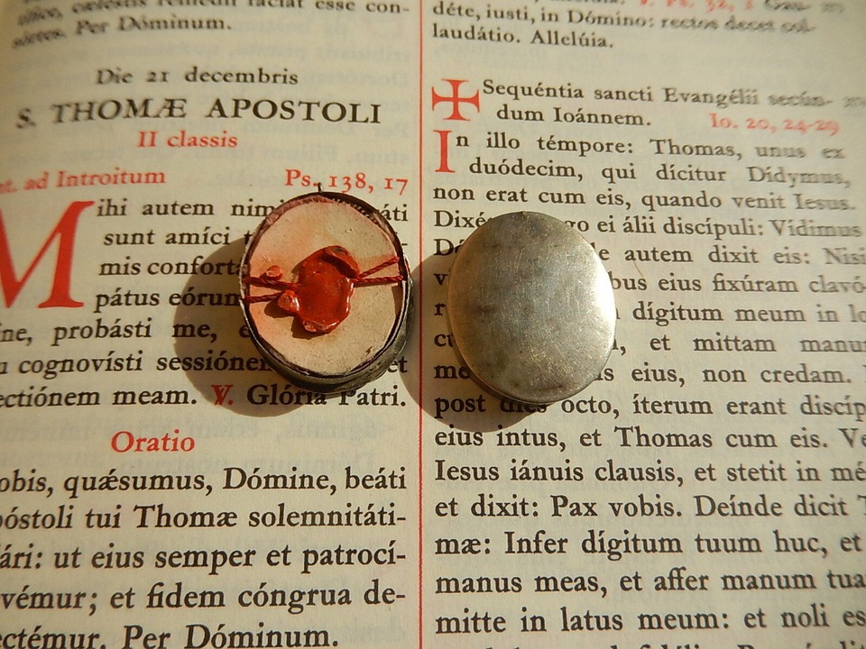 Christian reliquary 1700s 1st class relic Holy House Virgin Mary | eBay