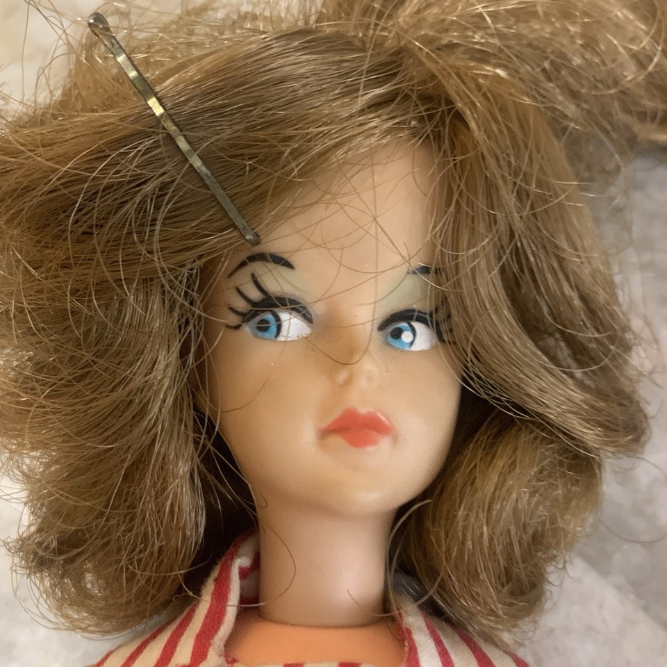 Vintage 1960s Tressy Doll Lot Dolls Key Pin Red Dress Dark Blonde Brown ...