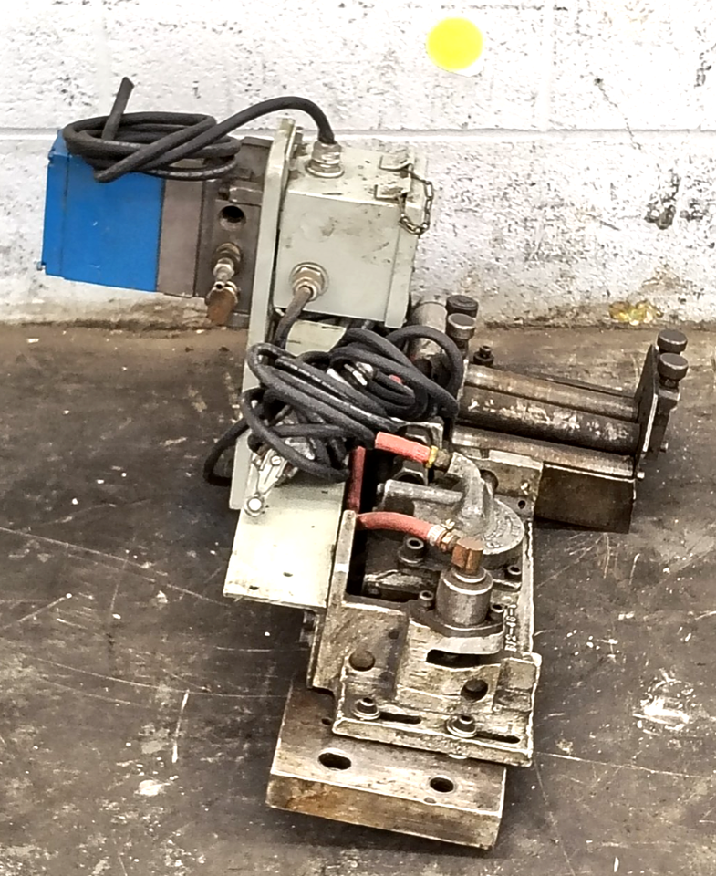 COIL-MATIC SERVO PNEUMATIC COIL FEEDER PRESS EQUIPMENT W/ 6" ROLLERS ...
