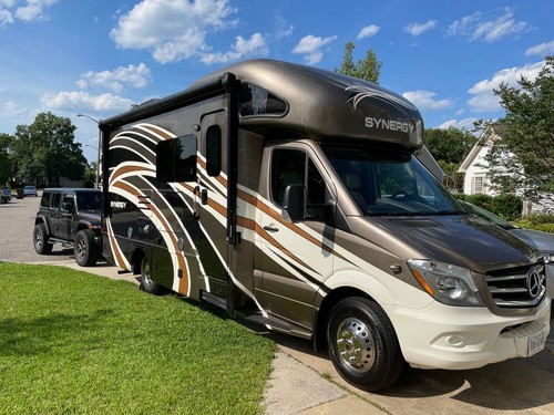 2017 Thor Motor Coach Synergy Sprinter 24SD 25' Class C Motorhome ...