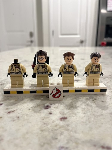 Lego 21108 Ghostbusters Minifigures With Stand And 1 Proton Pack | eBay