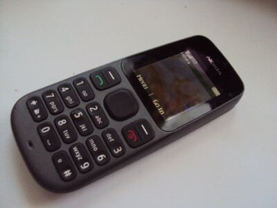 ELDERLY EMERGENCY SPARE BASIC SIMPLE NOKIA 100 VODAFONE,LEBARA 2G,3G,4G ...