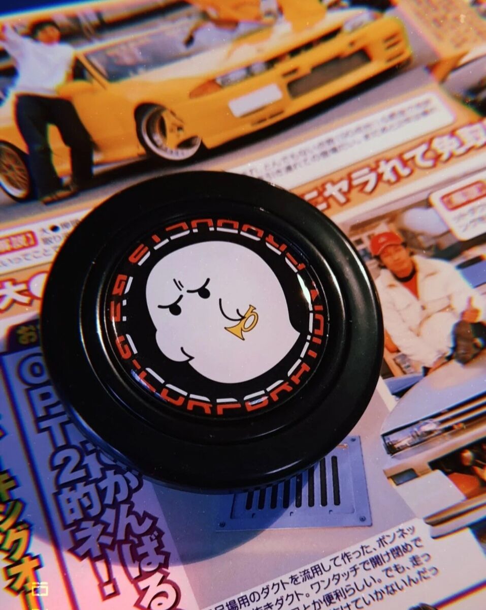 G-Corporation Racing Service - Obake Mascot Horn Button G-Corporation Racing Service - Obake Mascot Horn Button