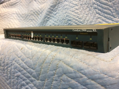 Cisco Catalyst 2900 Series XL - 22 Port 10/100 + 2 Port 100BaseFX ...