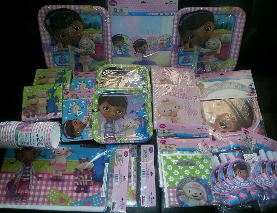 DOC McSTUFFINS Party Supplies PLATES Invites Loot Bags Cups napkins ...