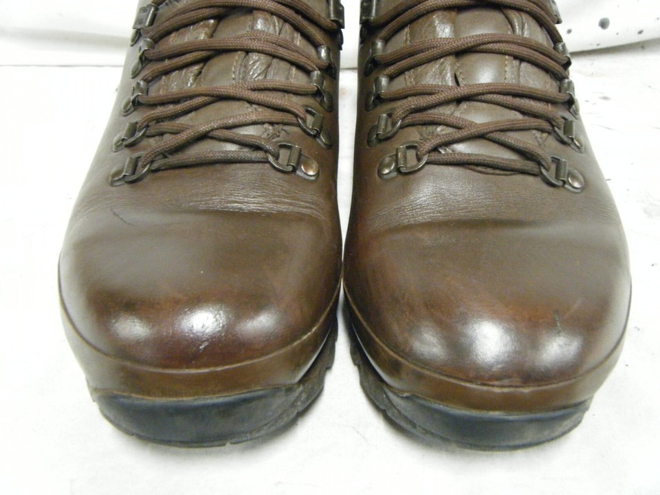 Genuine British Army Military Altberg Defender MTP Combat Boots Size 10 ...
