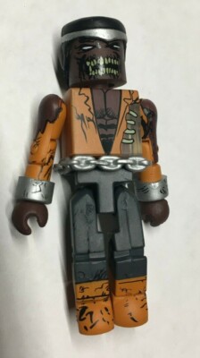 ZOMBIE LUKE CAGE minimates NEW x-men avengers BATTLE DAMAGED mini mates ...