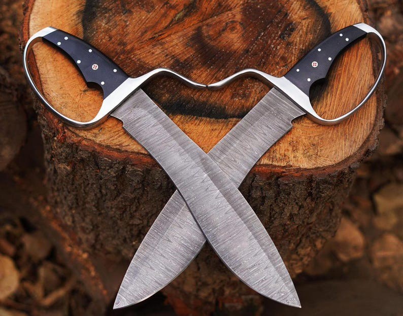 Handcrafted Damascus Steel Wing Chun Butterfly Swords with Leather ...