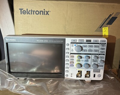 Tektronix TBS2102B Digital Oscilloscope 100MHz NEW, Open Box | eBay
