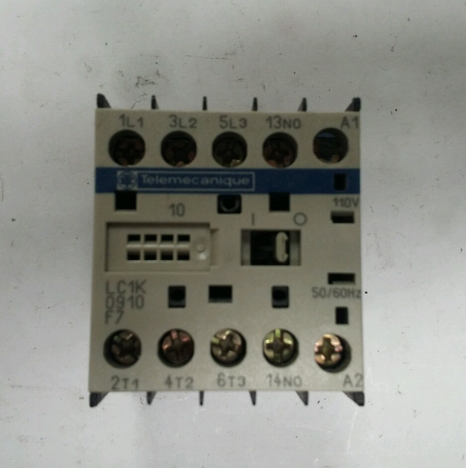 Telemecanique Control Relay (LC1K0910 F7) | eBay UK