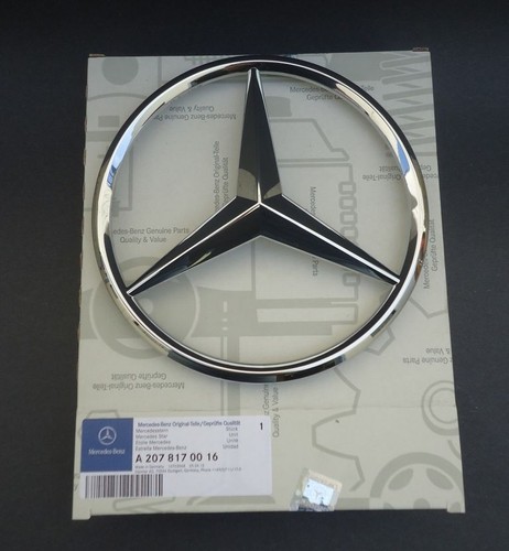 Mercedes-Benz Chrome Front Grill Star Emblem for C-Class, E-Class 2008 ...