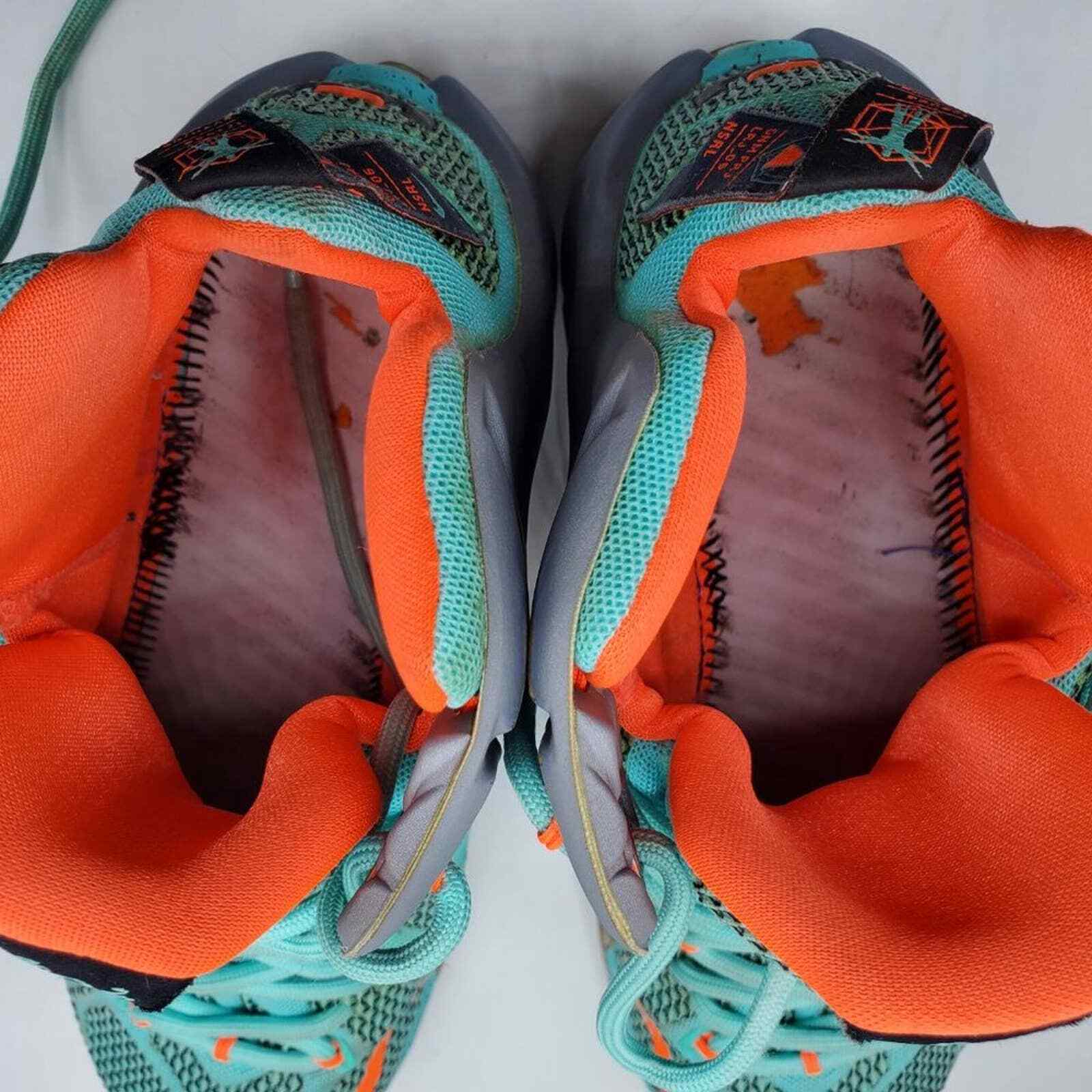 NIKE LEBRON XII HYPER TURQUOISE BASKETBALL SNEAKERS 6… - Gem